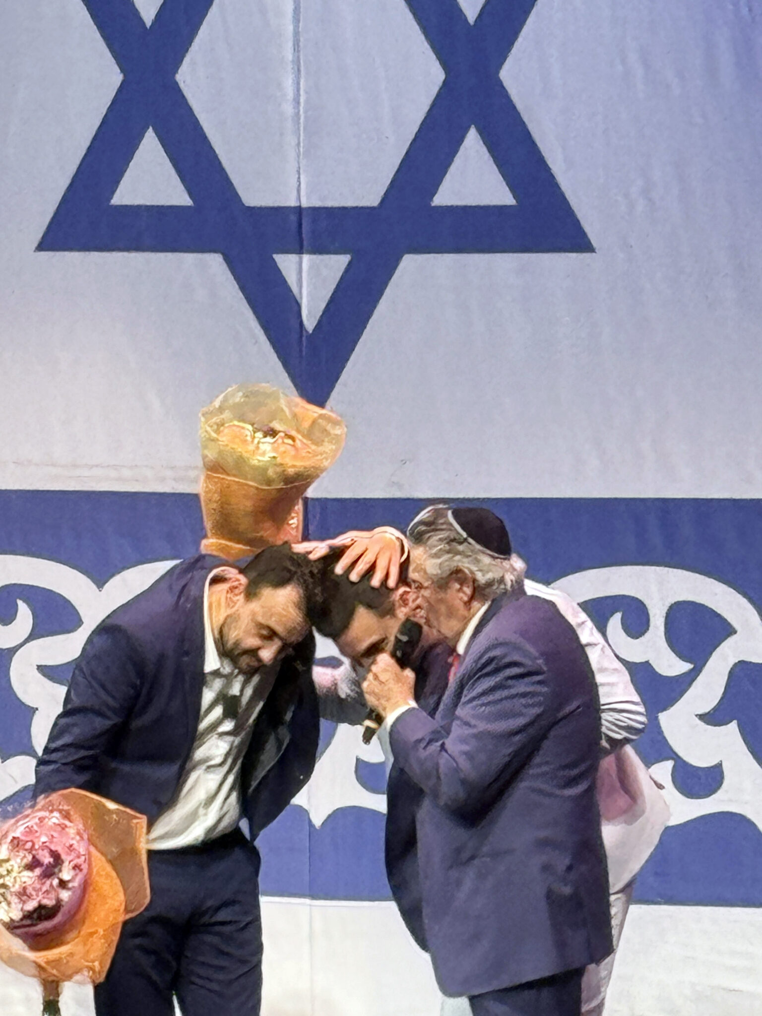 ON A CHAI: The Davidov Brothers bring laughs and smiles to NYC - THE ...